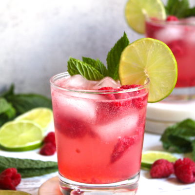 cool down. [raspberry vodka spritzer with mint] - sweet caroline's cooking