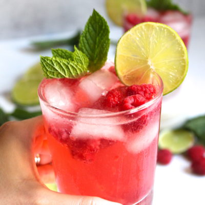 cool down. [raspberry vodka spritzer with mint] - sweet caroline's cooking